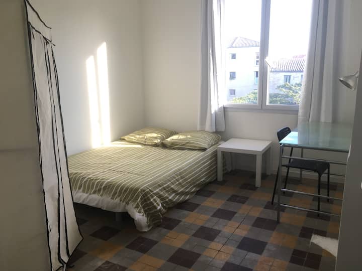 Chambre Privée à Deux Pas Du Centre Et Au Calme - Montpellier