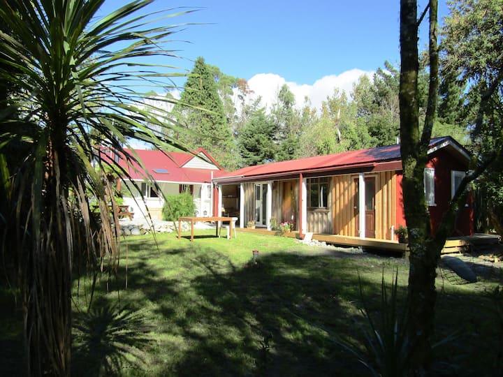 The Nest Room At Greenstone Retreat - Kumara