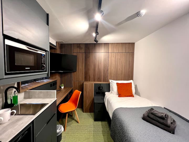 Studio 1a: Prime Location Near Royal Infirmary - Leicester