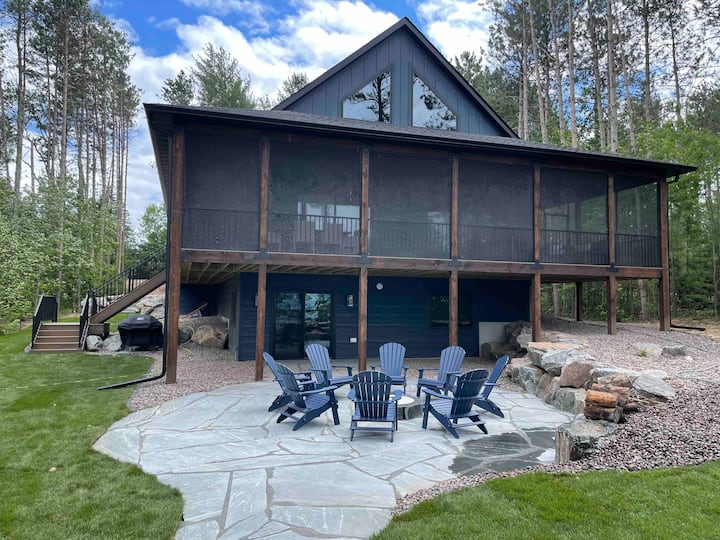 Sandalwood Retreat On Round Lake - Hayward, WI