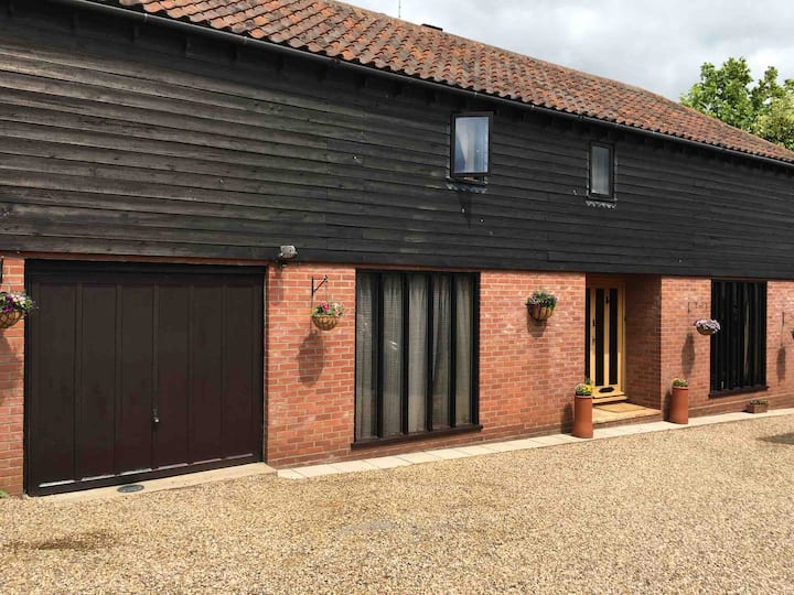 Peaceful Garden Room- Norfolk Broads, Loddon. - Beccles
