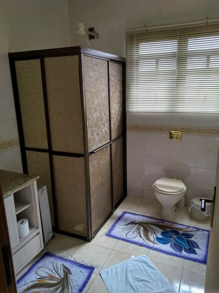 Quarto Privativo Região Norte Joinville Sc - Joinville