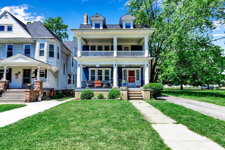 624 6 Bedrooms And 2 Baths Duplex Usa - Niagara Falls, NY