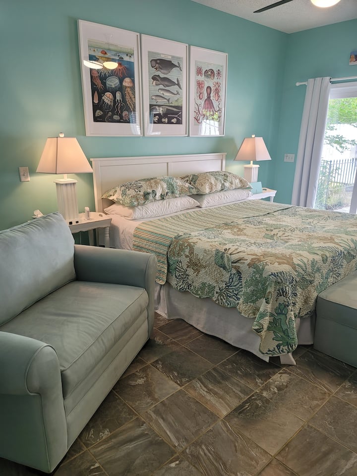 Bed & Beach, The New B&b - Panama City Beach, FL
