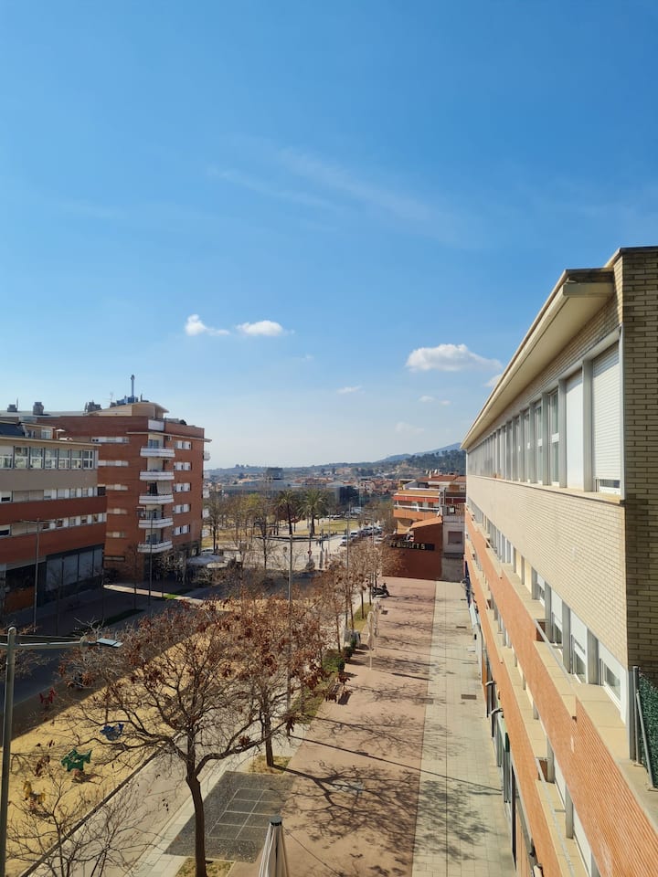 Alojamiento Luminoso Y Bien Ubicado - Terrassa
