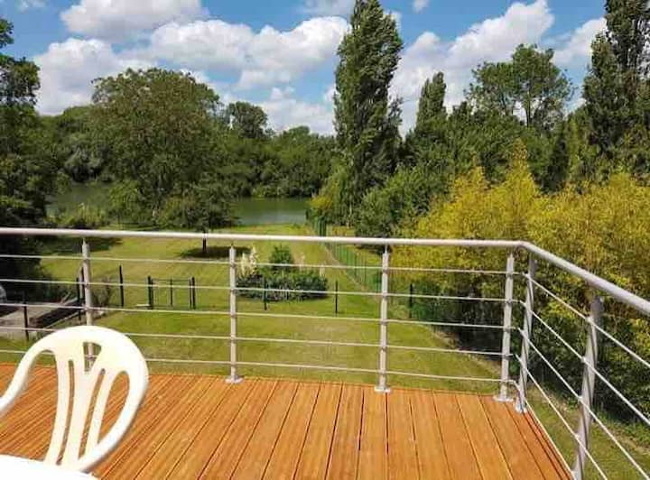 Gîte à Fl’eure De Seine - ibis Styles Rouen Val De Reuil