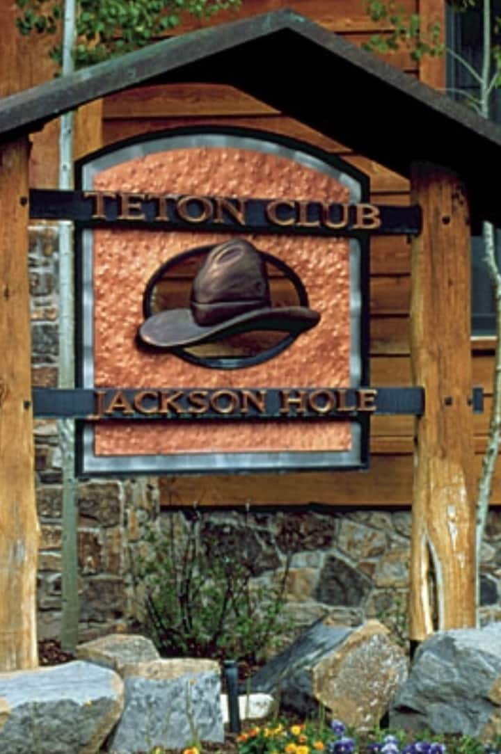 Teton Club Resort-2 Bed-2 Lift Tickets-ski In/out - Teton Village, WY