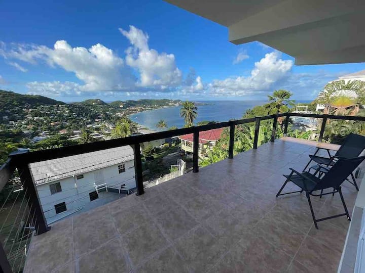 Glamorous 2 Bedroom/beach View - Grenada