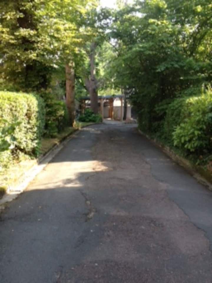 Studio 12 M² Sevres Proche Lycee Et Gare - Sèvres