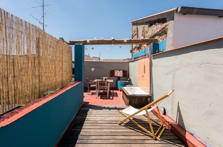 Sunny Attic Duplex Flat With Terrace Next To Sol - Madrid