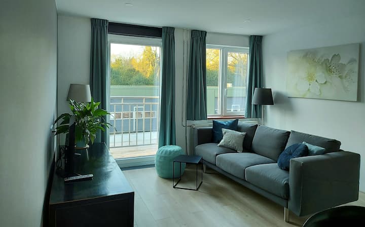 Bright Appartment Near Gijsbrecht & City Cente - Hilversum
