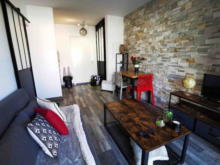 Appartement 25 M2 Refait à Neuf Dans Résidence - Saint-Raphaël
