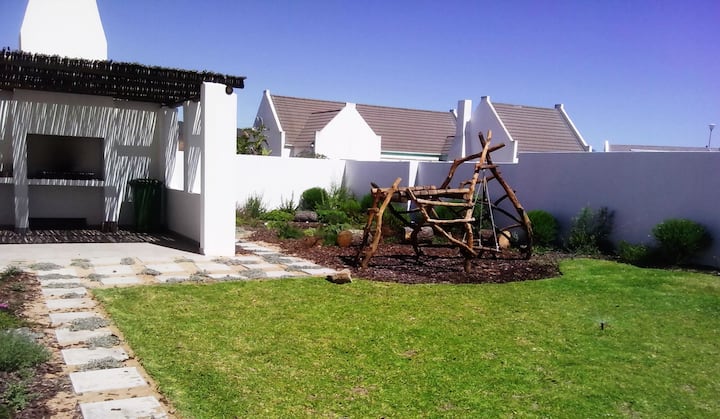 Gorgeous, Family Beach Retreat - Saint Helena Bay