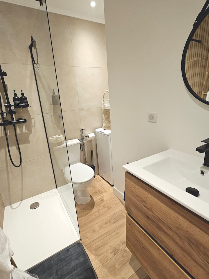 Studio Manil Bord De Mer, Piscine. - Saint-Laurent-du-Var