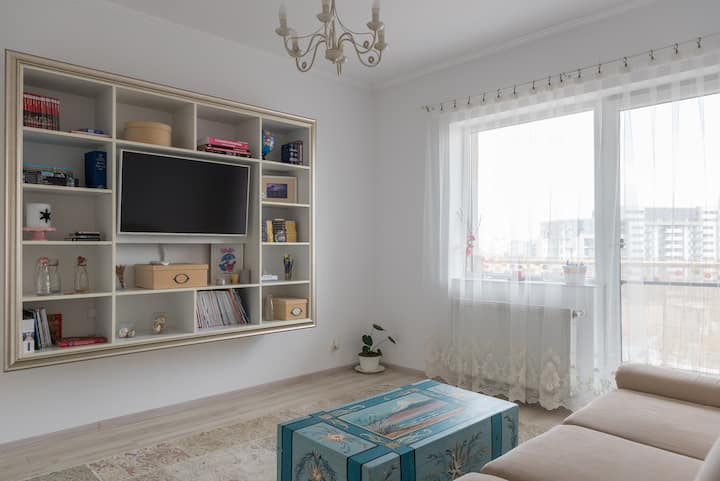 Perfect Apartment & Balcony - Bucharest