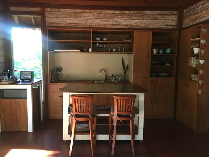 Beautiful Balinese Beach Bungalow - South Golden Beach