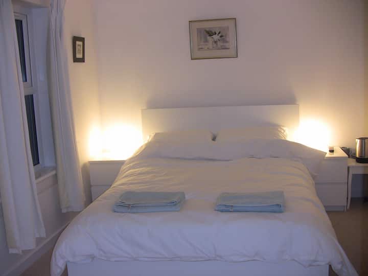 The Studio Pod, St. Andrews. Self-contained Room - Saint Andrews
