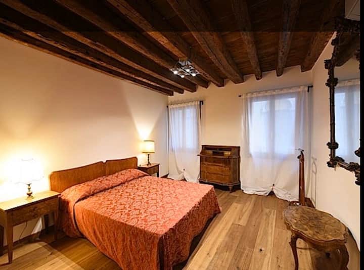 Mercerie E Capitello Apartments - Venice