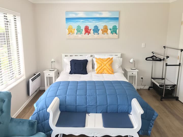 A Private Studio And Garden - Near Beach- Torbay - Auckland