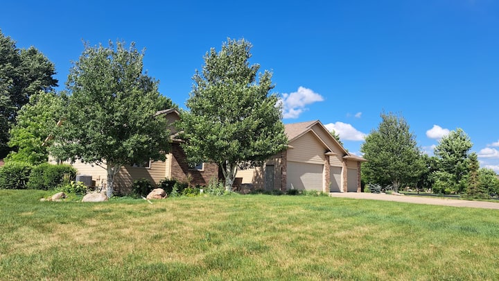 Acreage 15mins From Sioux Falls - Harrisburg, SD