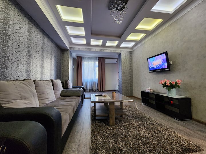 Cozy Appartment In City Center, Hin Erevantcu Str. - Armenia