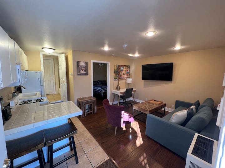 Lovely One Bedroom One Bath Apartment - Campbell, CA