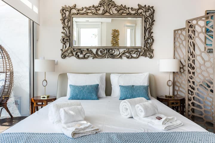 Panoramic Ocean View Studio, Penthouse, Old Town - Albufeira
