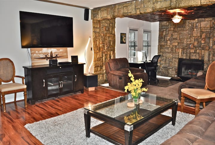 One-of-a-kind Buckhead/w. Midtown Golf Condo - Atlanta, GA
