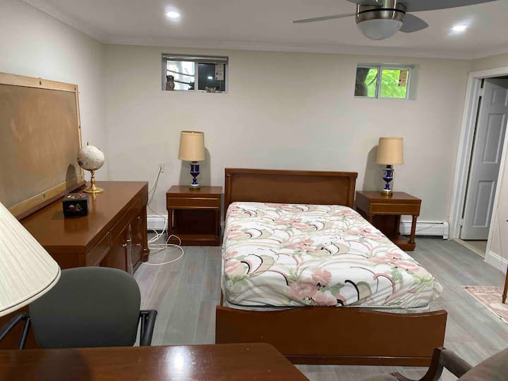 Quiet Apartment In Private Home. - Mahwah, NJ