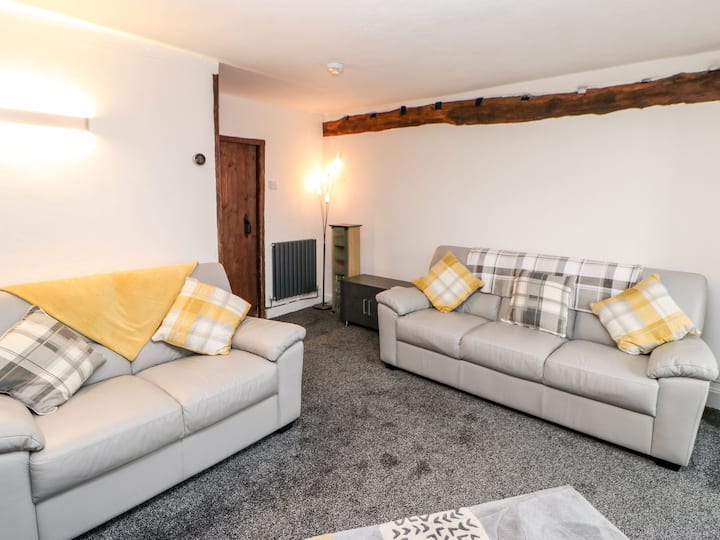 Brandybuck Cottage A 3 Bedroom Traditional Cottage - Kirkby Stephen
