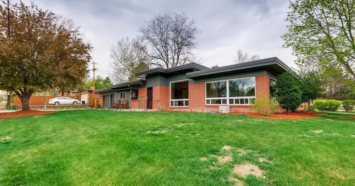 Mid-century 3 Bdr Lakewood Home Mountain Access! - Morrison, CO