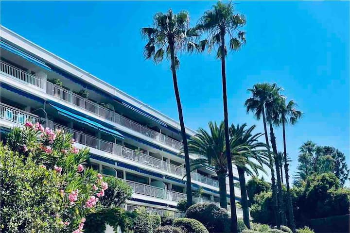 Studio  Bord De Mer Plage Terrasse - Cannes