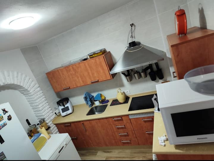 Apartamento Familiar Con Piscina Cerca Del Centro - Almería