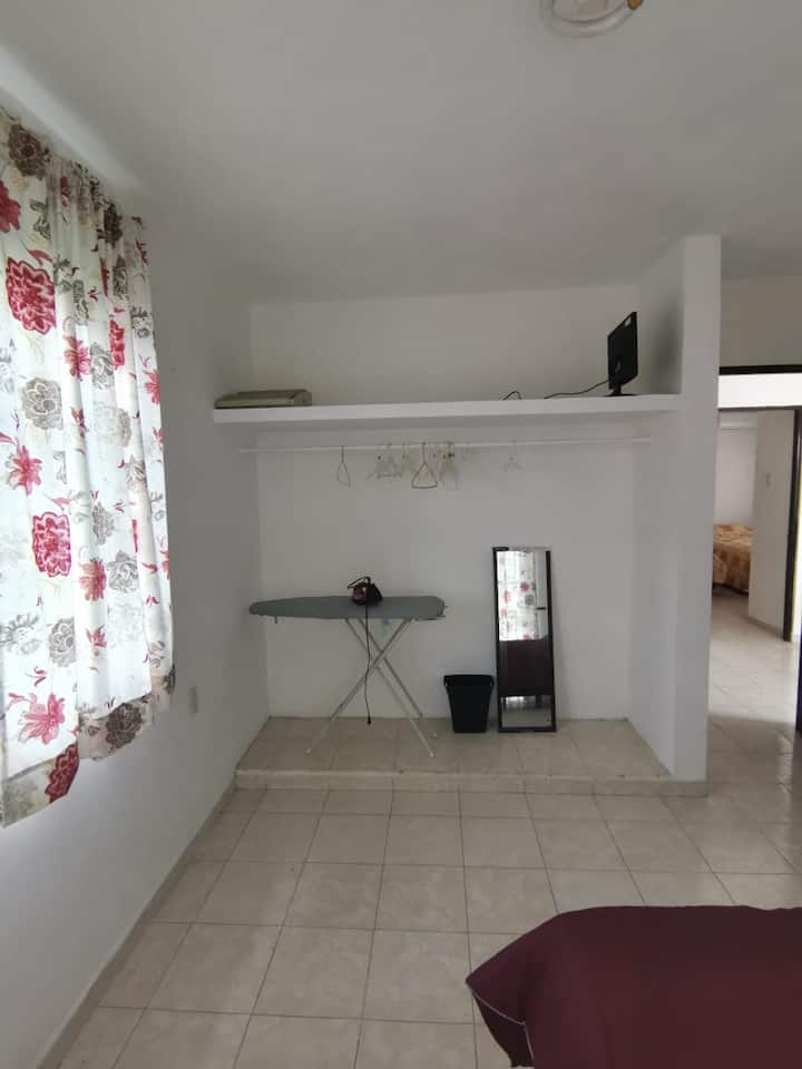 Fresco Y Acogedor Departamento En Segundo Piso. - Tampico, Mexico