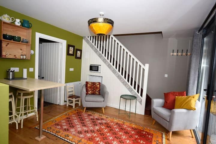 Private Restored Coach House W Views Of Clew Bay - Westport