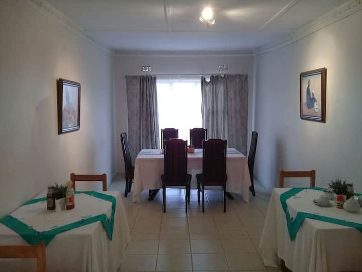 White Farm Lodge - Mthatha