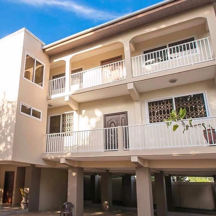 2 Bed Furnished Apartment , Cantonments - Accra