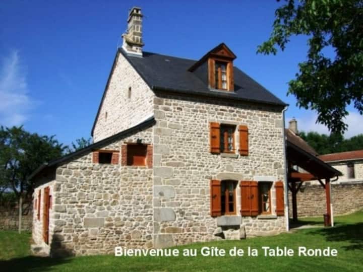 Gite De La Table Ronde( 1 à6 Pers)  Piscine& Sauna - Aubusson