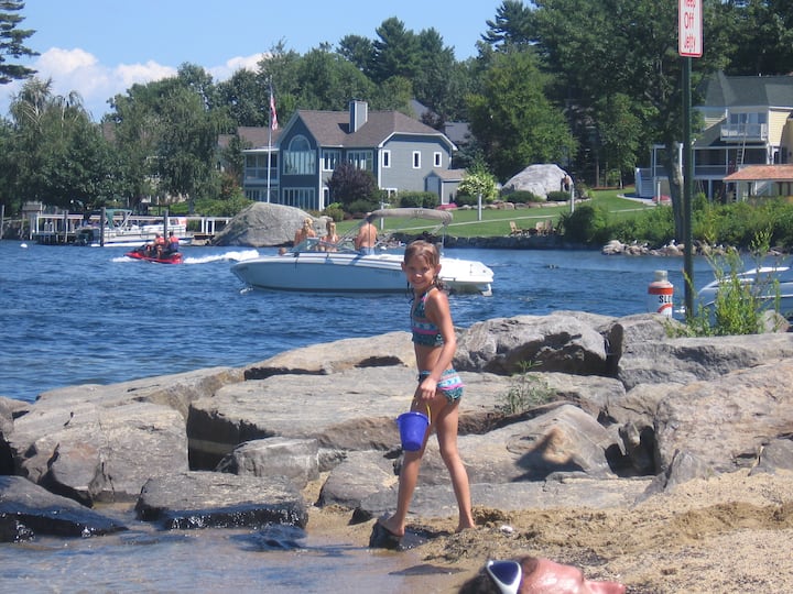 Winnipesaukee Family "Hidden" Gem - Weirs Beach - Laconia, NH