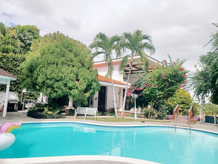 Casa Aly En Santiago,republica Dominicana - Dominican Republic