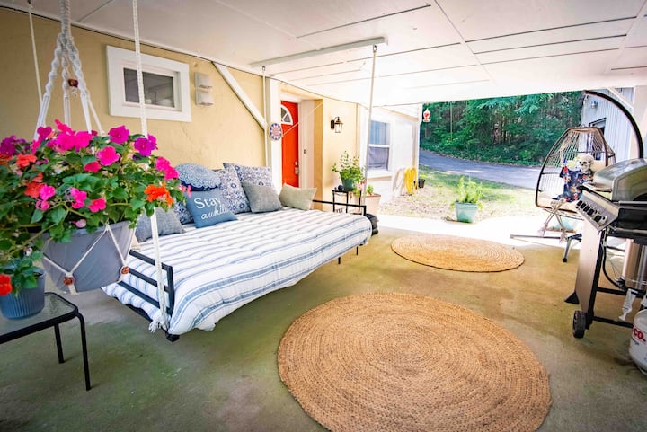 Cozy Casita/private Patio&driveway/hanging Daybed - Leeds, AL