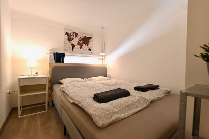 2 Bedroom Flat In Kiraly Street / Best Location - Boedapest