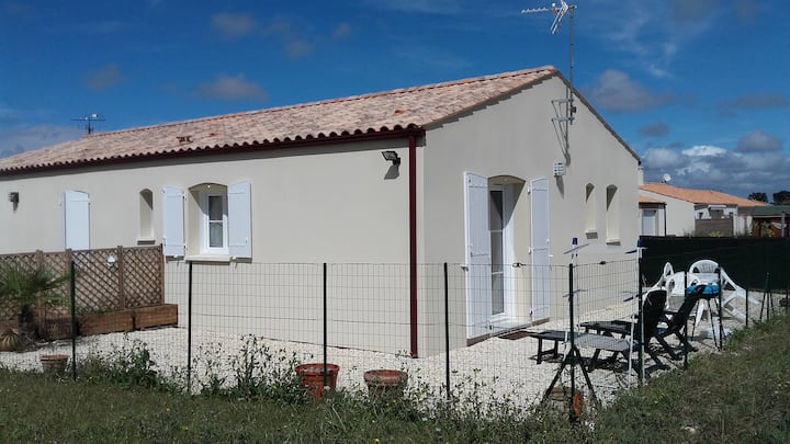 Appart Neuf Prés Royan 
Confort Bien Situé Calme - Saujon