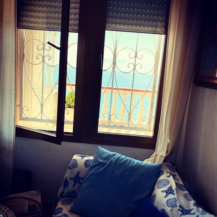 La Canzone Del Mare Appartamento In Villa Per 5 - Andora