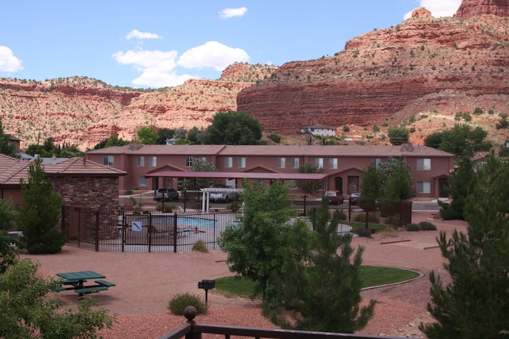Beautiful Southwest Townhome - Kanab, UT