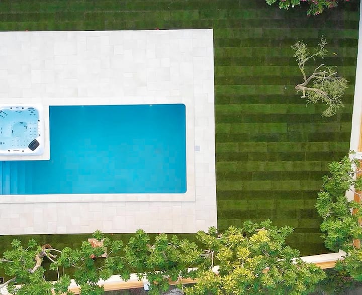 Relaxing Villa With Hottub & Pool - Premantura