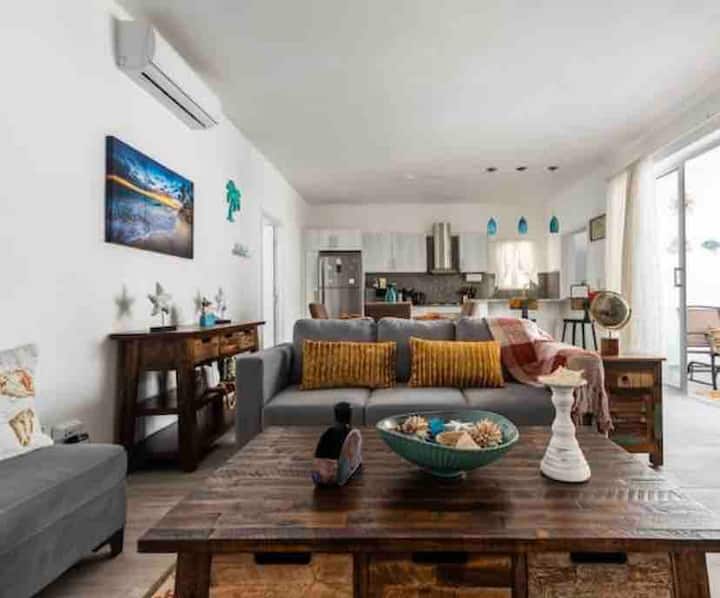 Cozy 2br Apt 7 Min Walk To Beach - Punta Cana