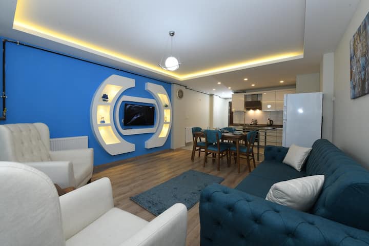 ŞIşli Merkezde ŞıK, Geniş Ve Modern 1+1 Daire - Istanbul