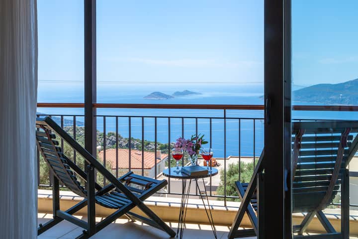 Kalkan Peak House - Калкан
