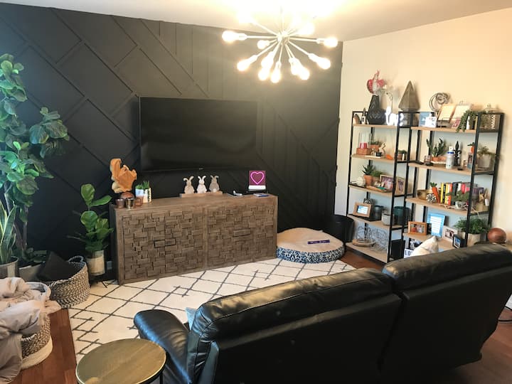 Close To Everything W/ Great Amenities Pool Incl! - Wake Forest, NC